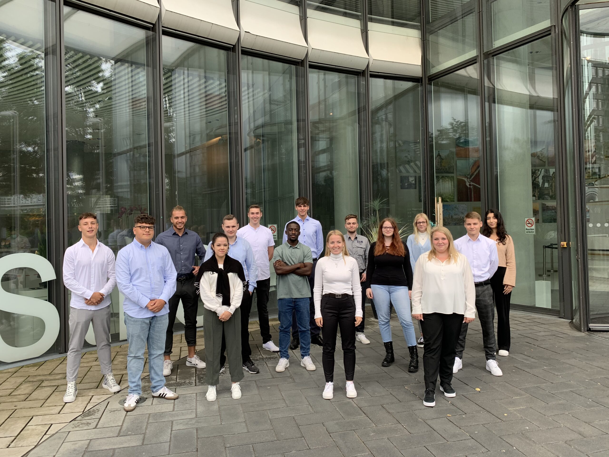 Startschuss für unsere Nachwuchskräfte – MRH Trowe